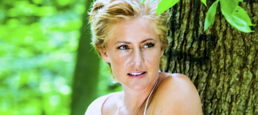 Judith Bérard arrive enfin en France avec « Ailleurs